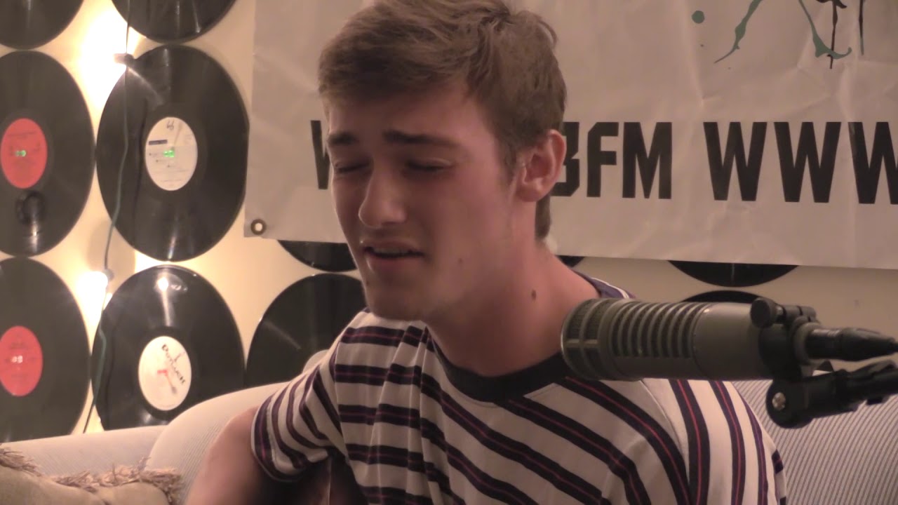 Couch Concert - Jackson Welch - YouTube