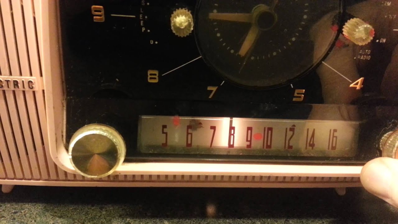 Pink GE Alarm Clock Radio - YouTube