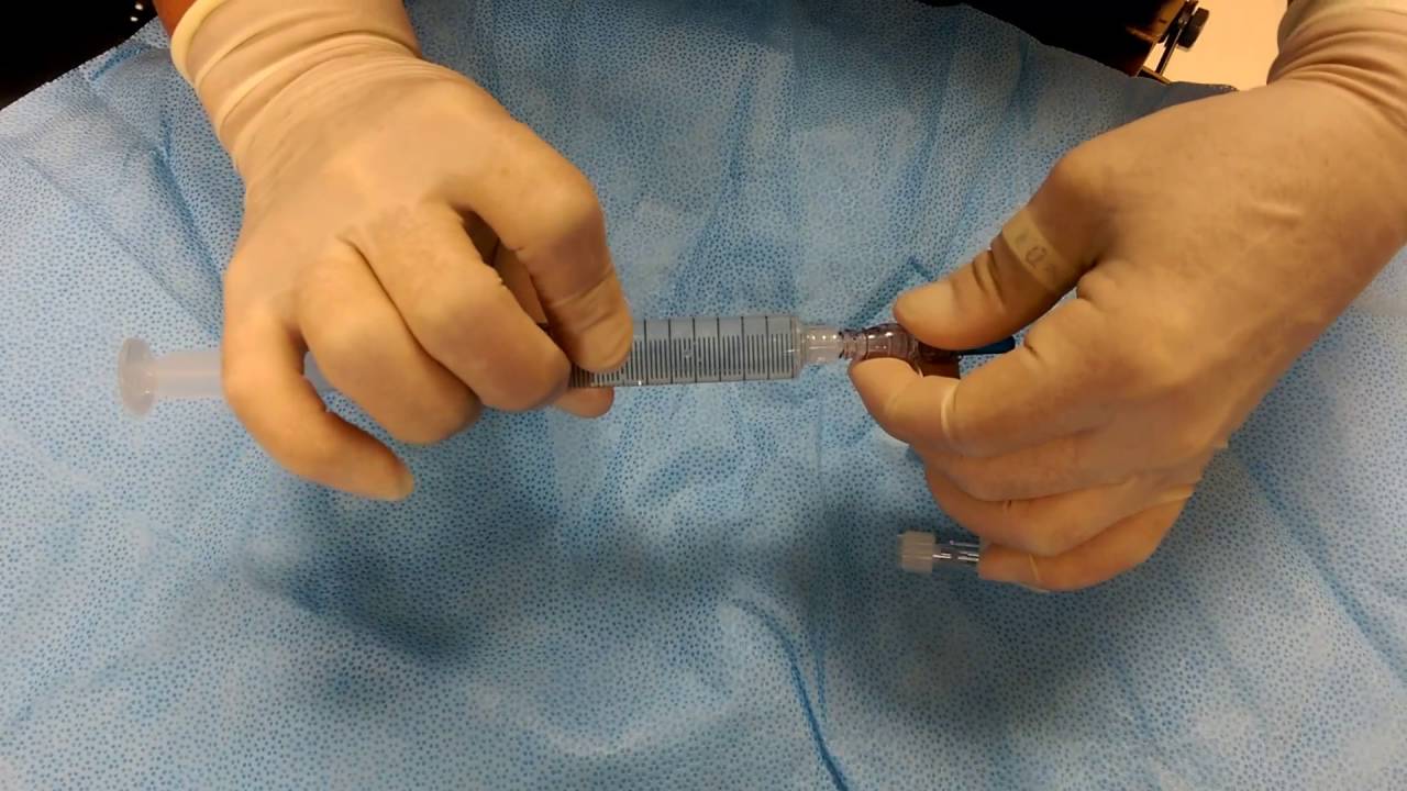 Clave T-connector and Blue Clave Priming - YouTube