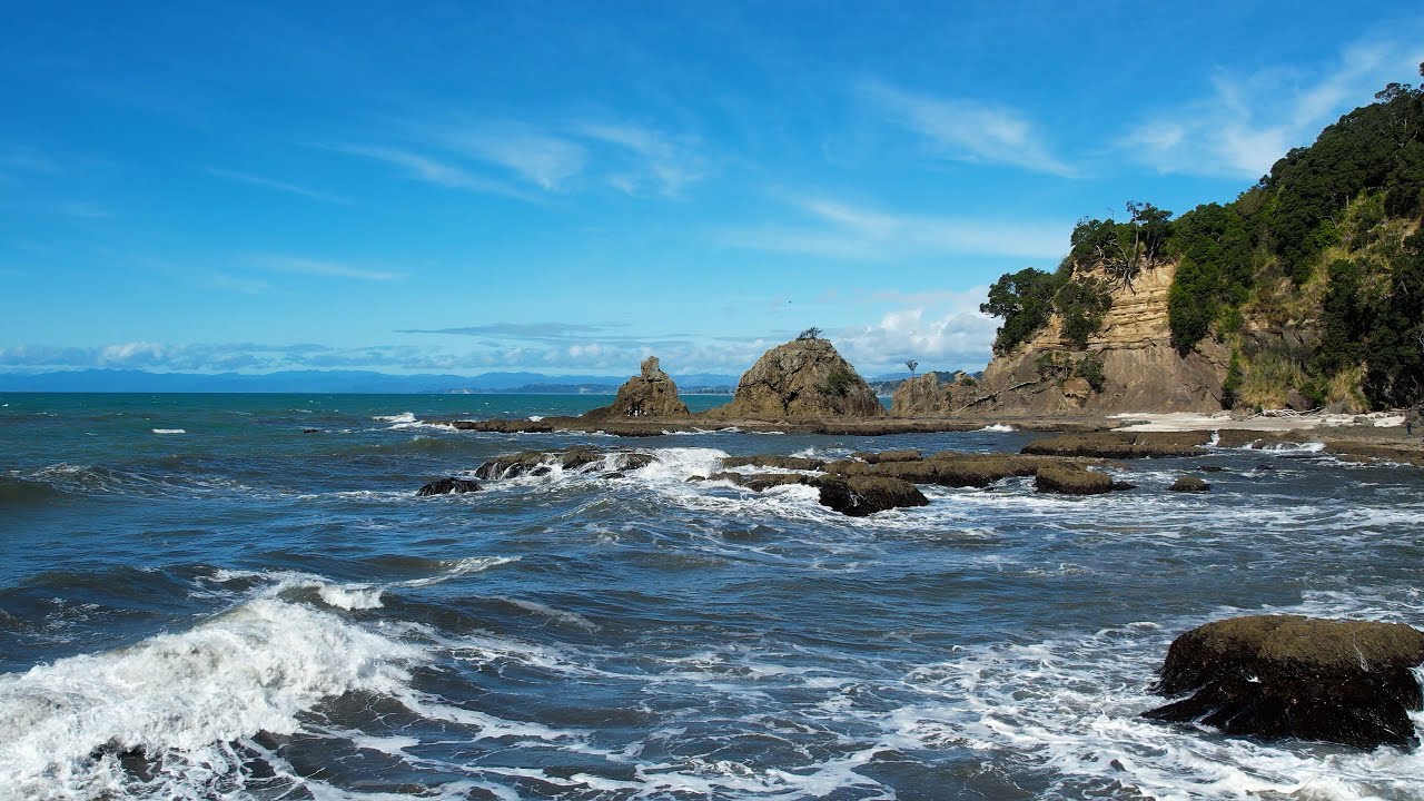 [4K] DJI Drone New Zealand Ohope Beach - YouTube