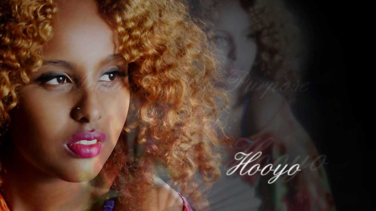 Sulekha - Hooyo - YouTube