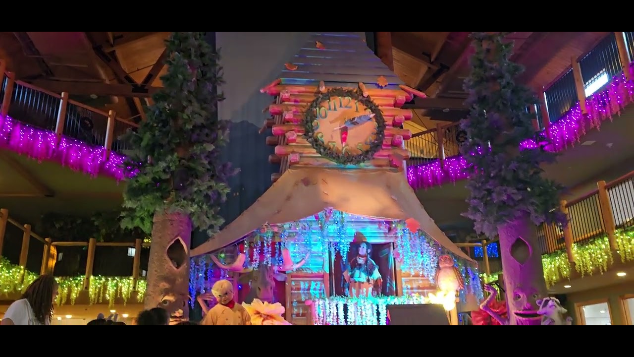 Story the Great clock tower show - YouTube