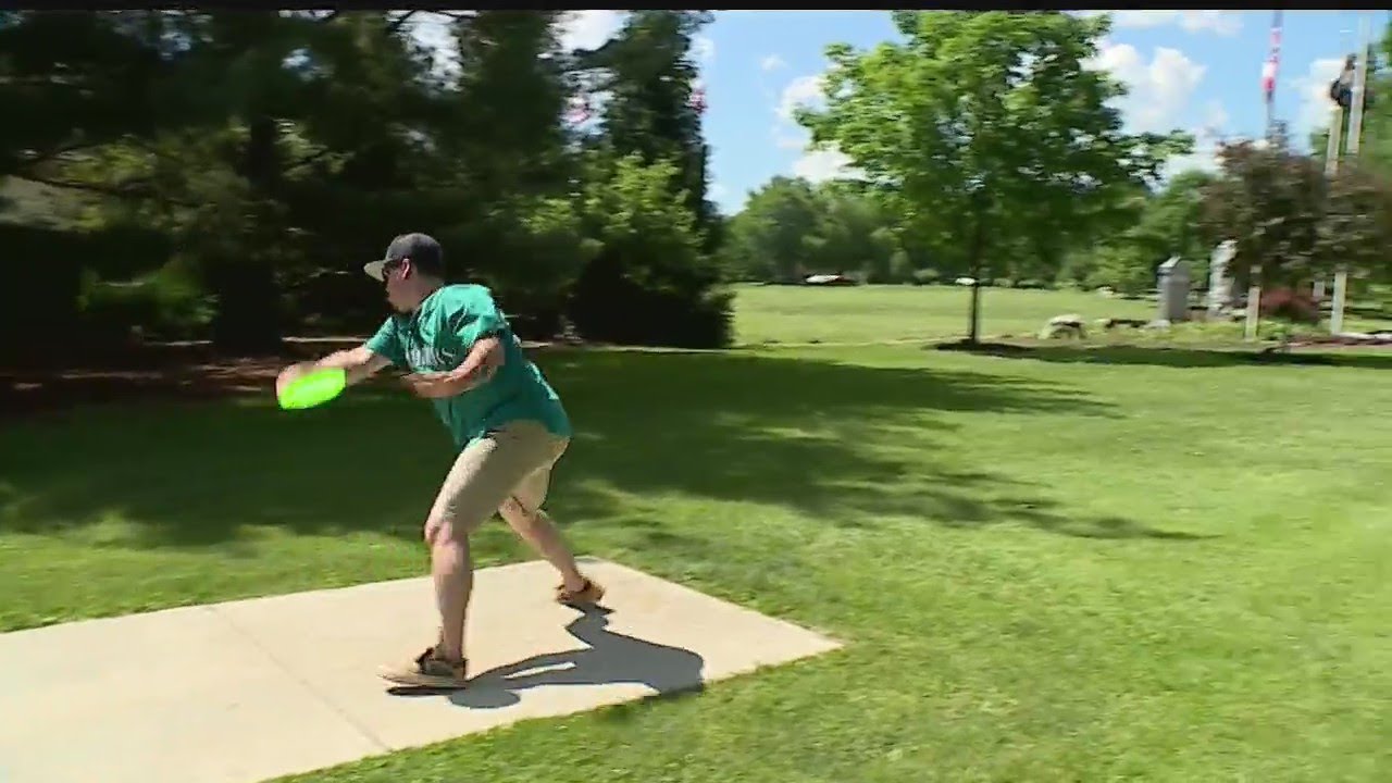 Luke Shelton organizes disc golf tournament in Boardman and Austintown ...