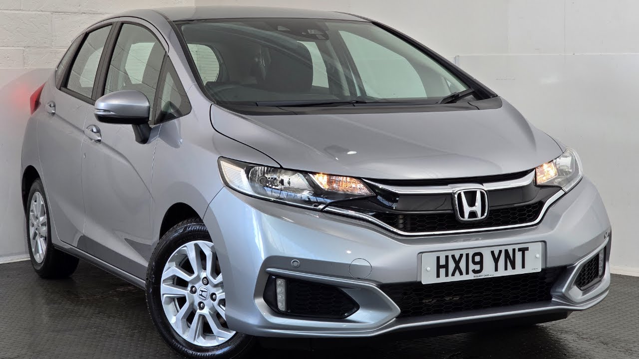 Honda Jazz i-VTEC SE Automatic Petrol - YouTube