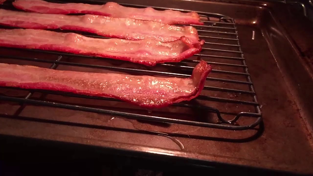 Bacon drip in slow motion - YouTube