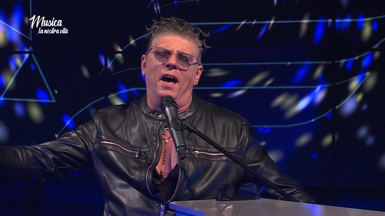 MUSICA... LA NOSTRA VITA - OMAR CODAZZI - YouTube