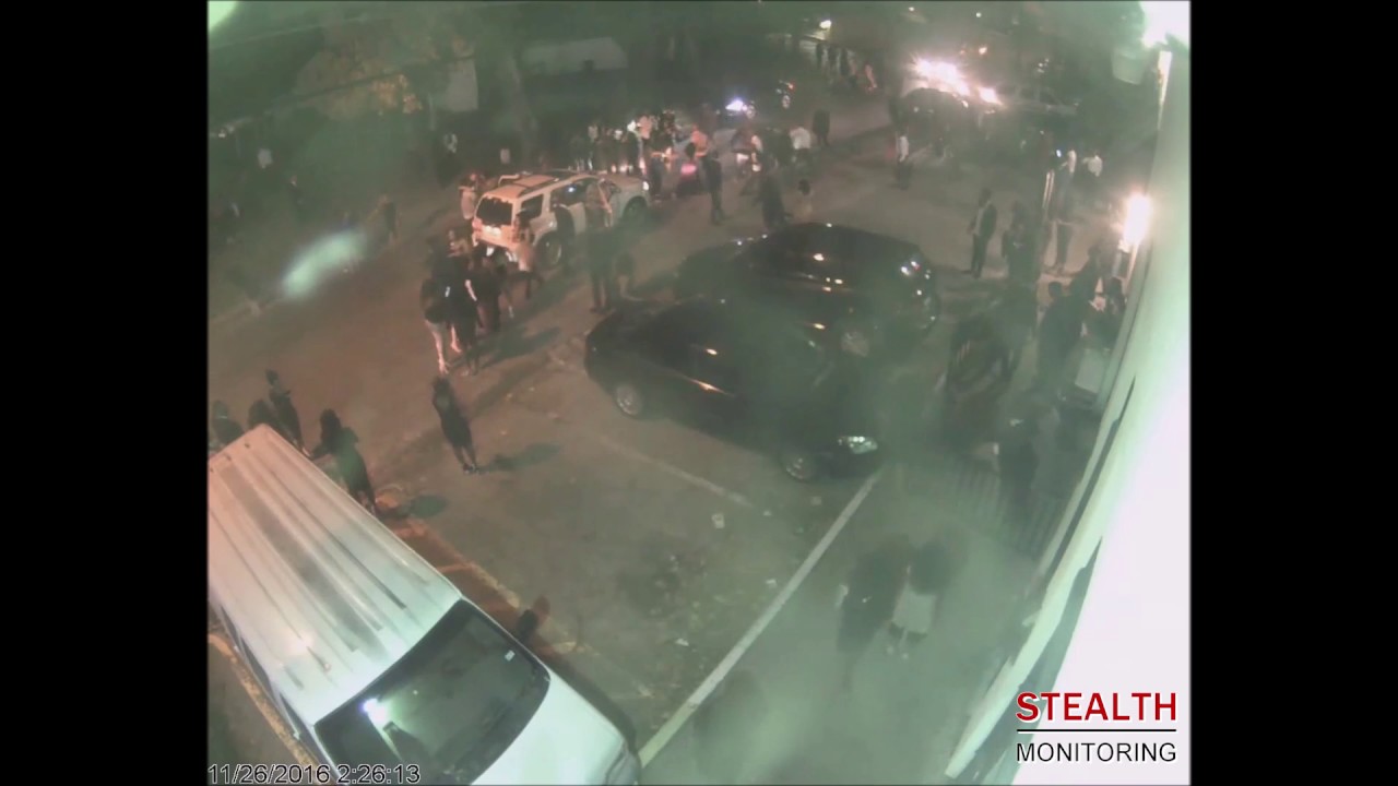 Dallas Police Break up Fight at Dallas Event Space - YouTube