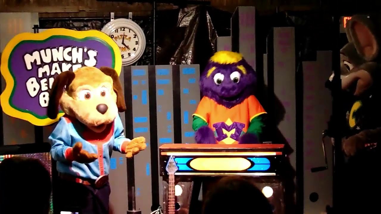 Chuck E. Con 2019- Song Title - YouTube