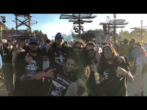 Tendencia La tumba que tumba Live