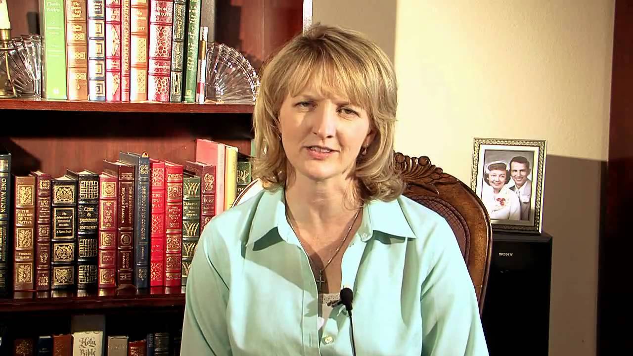 Testimonial for Dan Gattis by constituent Holly Hansen - YouTube