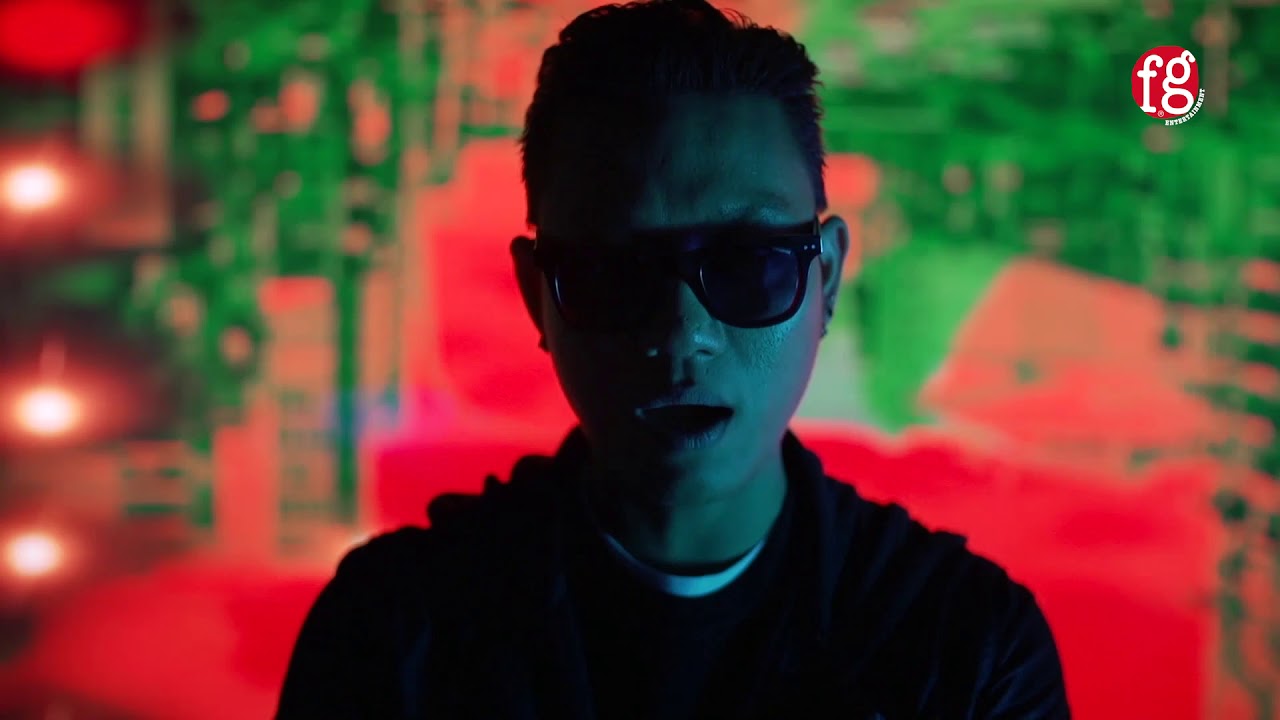 Phyo Gyi - Heartbreak Story (Official Music Video) - YouTube