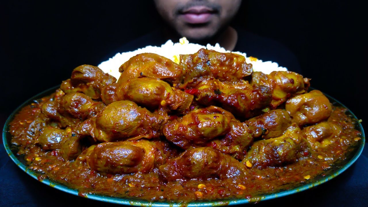 Eating Spicy Chicken Gizzard With Rice - YouTube