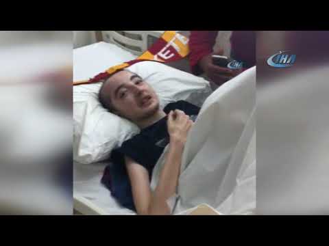 Yıldız futbolcu Gomis’ten genç hastaya geçmiş olsun videosu