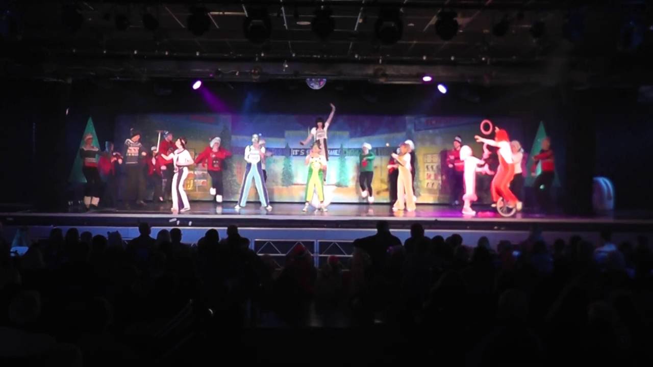 Magic of Christmas Butlins Minehead 2015 FULL SHOW Centre Stage Skyline ...