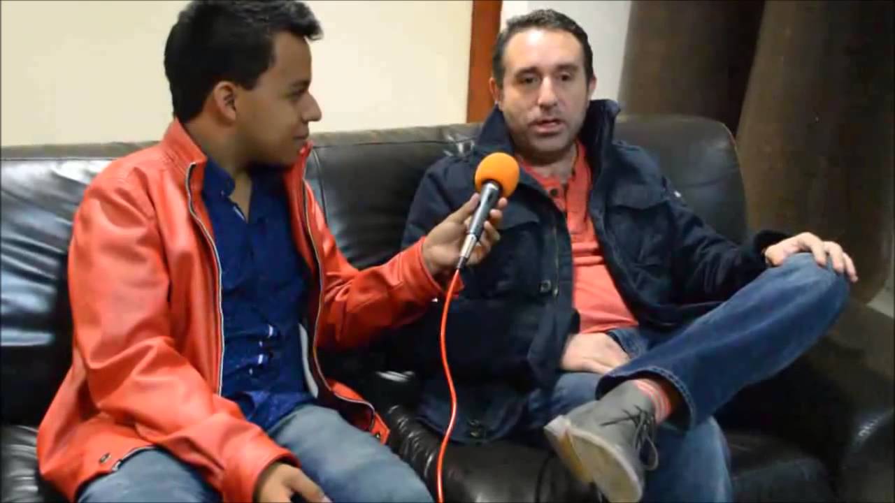 Jesús Guzmán Stand Up - Entrevista - YouTube