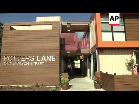 Homeless Iraq Veteran Gets Place to Call Home - YouTube