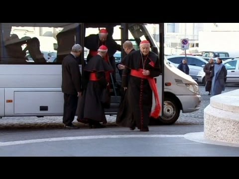 Kardinaller, yeni Papa seçimi için toplandı