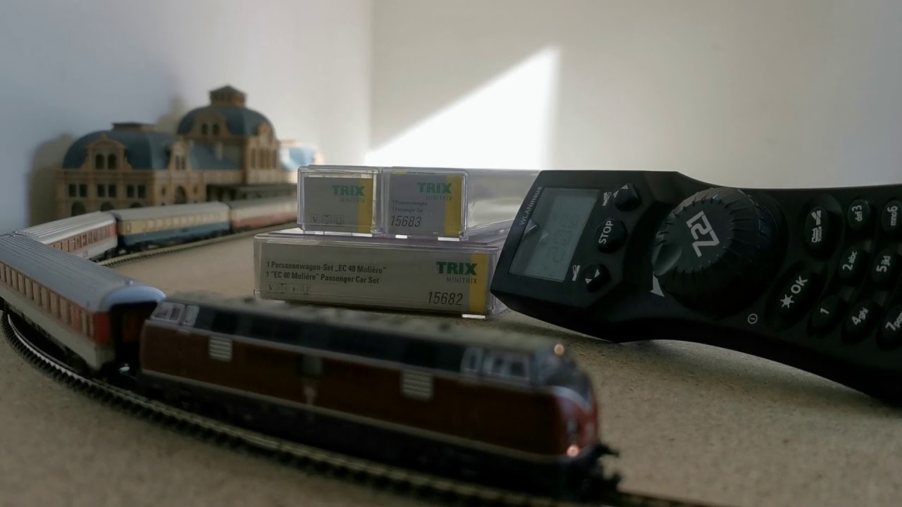 lf_modelisme Test Piko N 40502 V200 DB + voiture EC Moliere minitrix ...