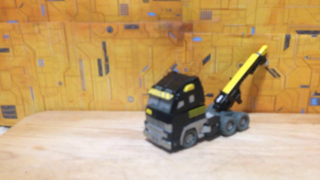 Movie 2007 Armorhide | Review #3 | Transformers Reviews - YouTube