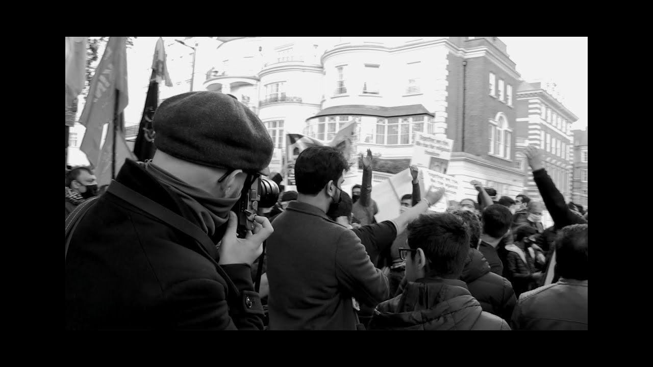 How To Become A Documentary Photographer - With Simon King - YouTube