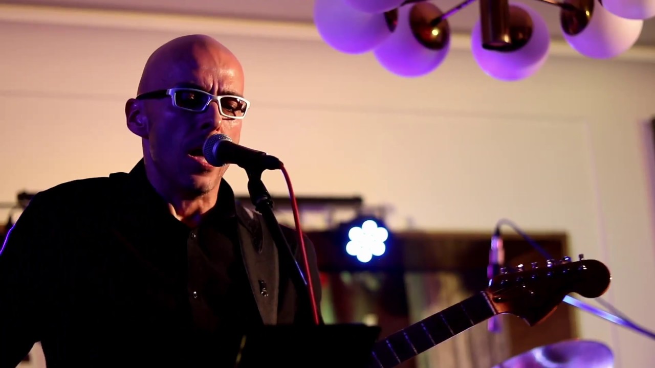 RED MASU - Stoop Down Baby (Popa Chubby Cover) - YouTube