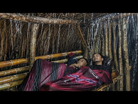 3 Days Father & Son Surviving in Multiple Bushcraft Shelters || Heavy Rain, Thunder & Flash Flood‼️
