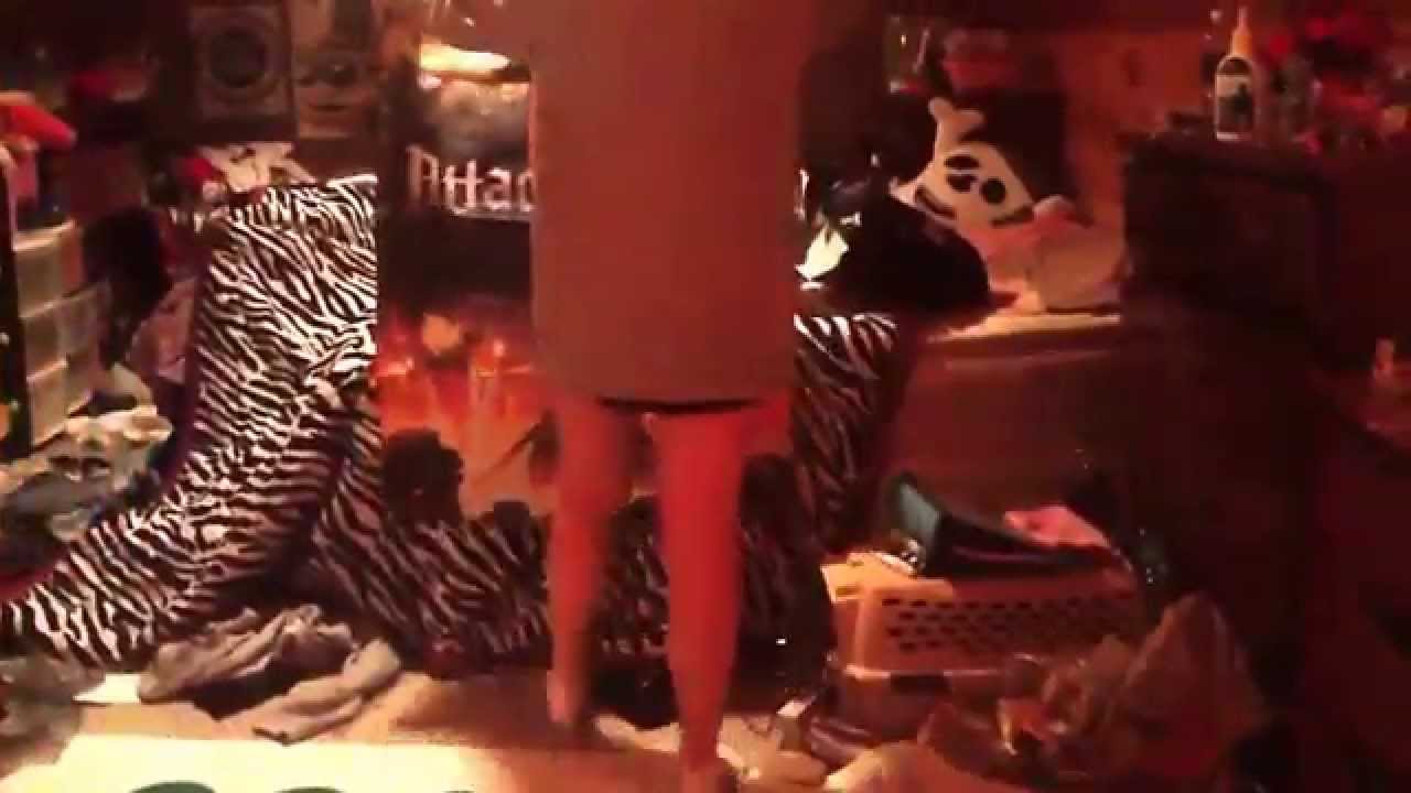 Pikachu vs totoro bloopers - YouTube