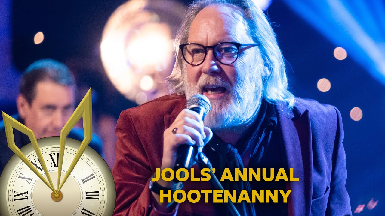 Vic Reeves - Dizzy (Jools' Annual Hootenanny 2021) - YouTube