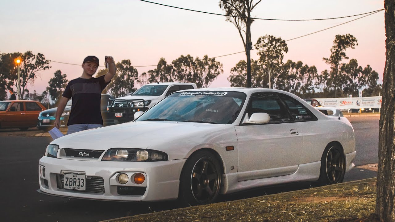 FIRST TIME DRIFTING MY R33 SKYLINE! - YouTube