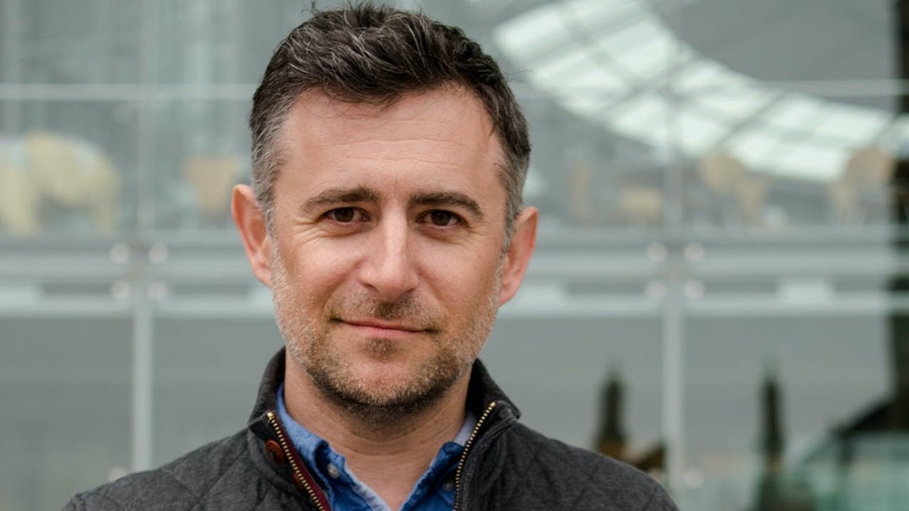 Mark Thompson’s 24 Hour Space Spectacular - YouTube