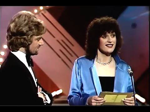 BARBARA DICKSON ON SWAP SHOP with TONY HART and NOEL EDMONDS (1979)