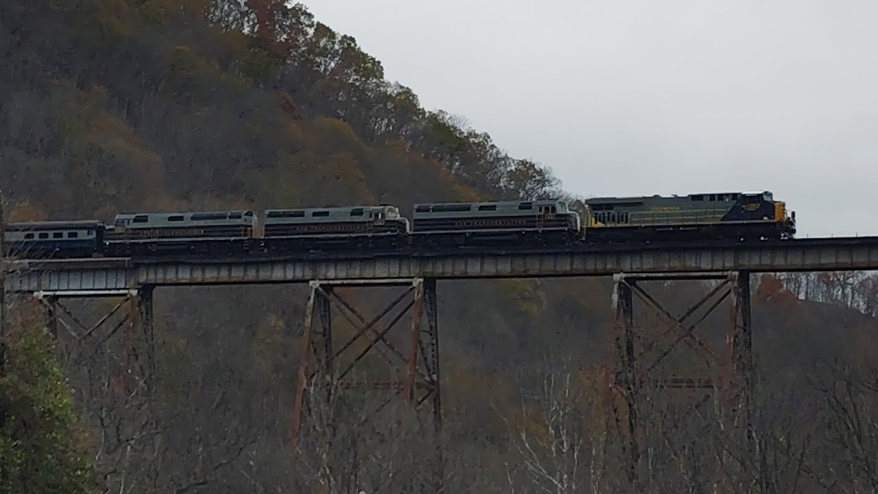 Chasing the CSX Christmas Train November 23, 2024 - YouTube