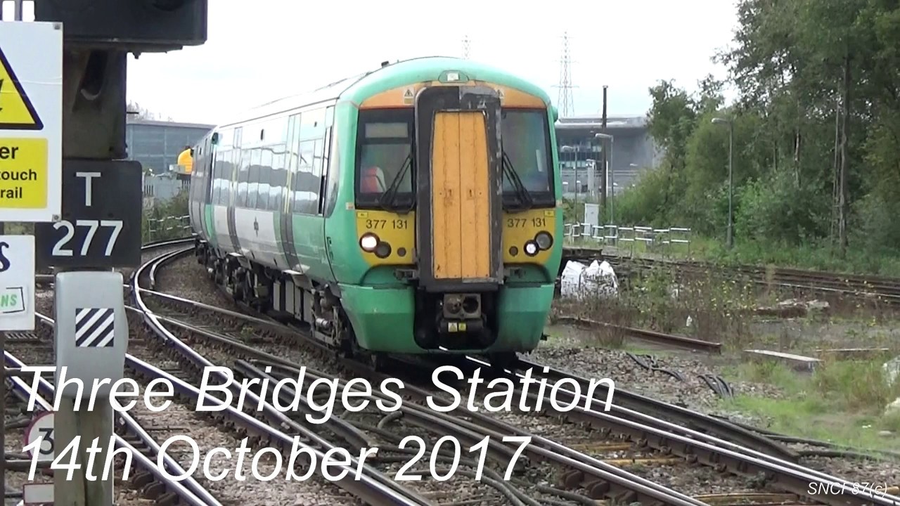 Three Bridges Station | 14th October 2017 - YouTube