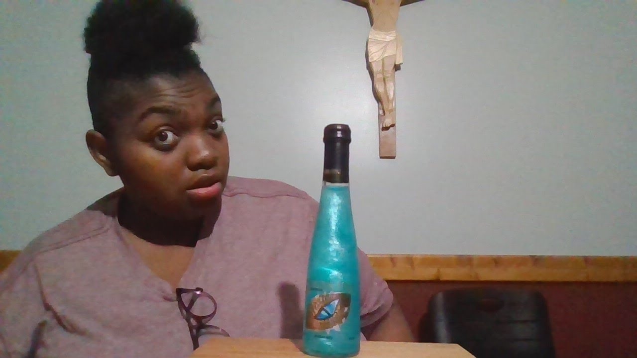 Dragon Fire Blueberry Wine Review - YouTube