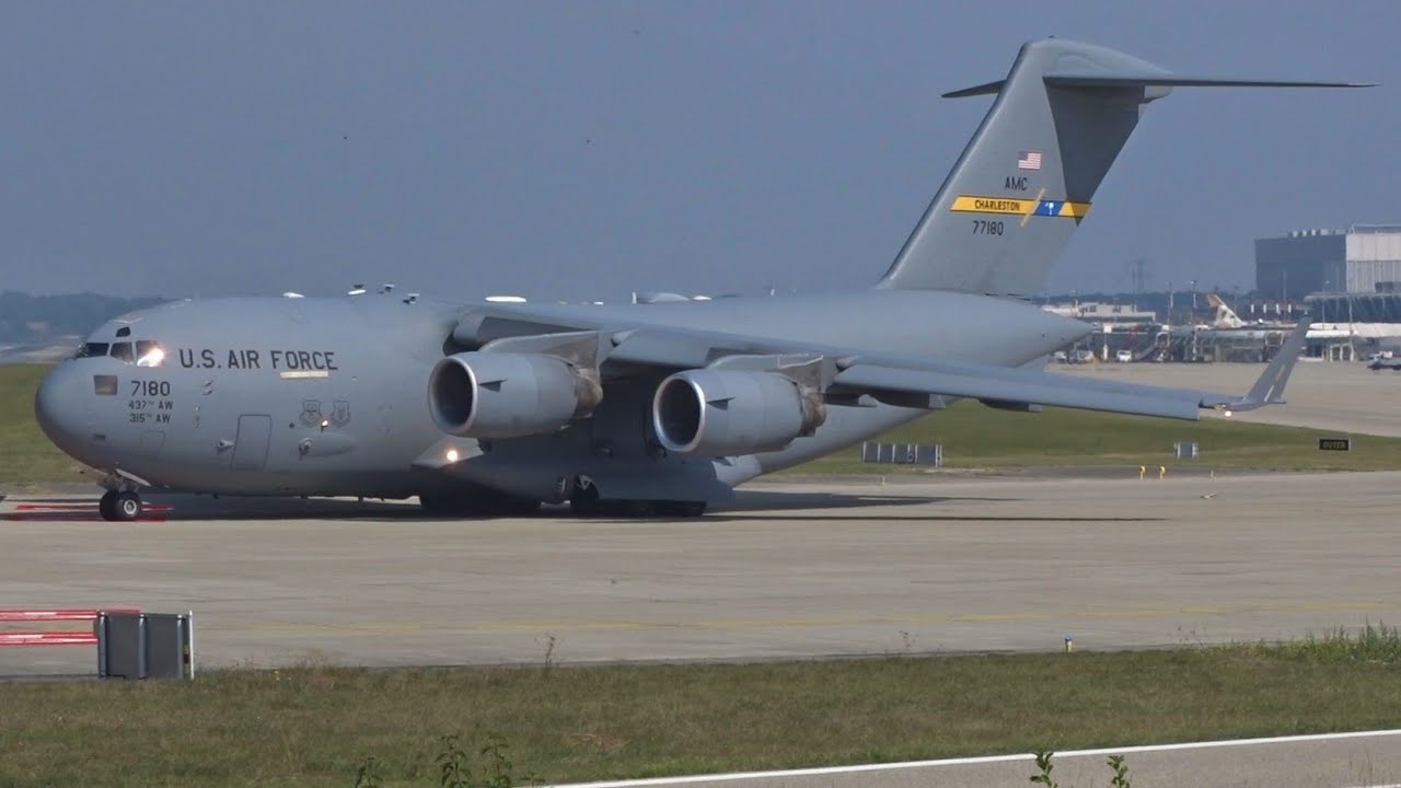*RARE* U.S. Air Force Boeing C-17 Globemaster takeoff at Geneva/GVA ...