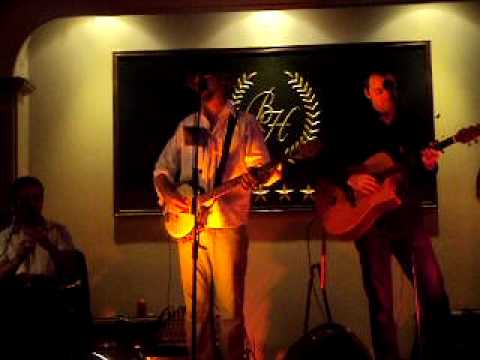 Chris Kavanagh: The Town I Love so well: LIVE