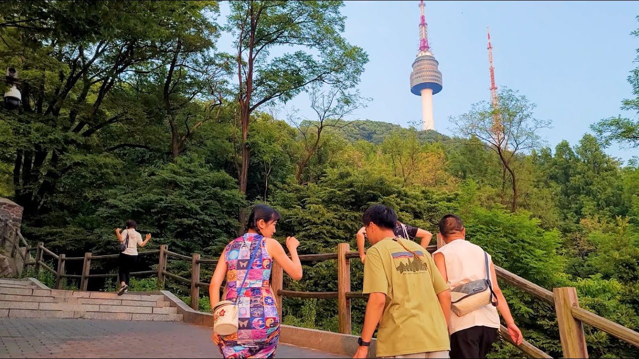 [4K] Hiking to Seoul Namsan Tower & Namsan Park | The Land mark of ...