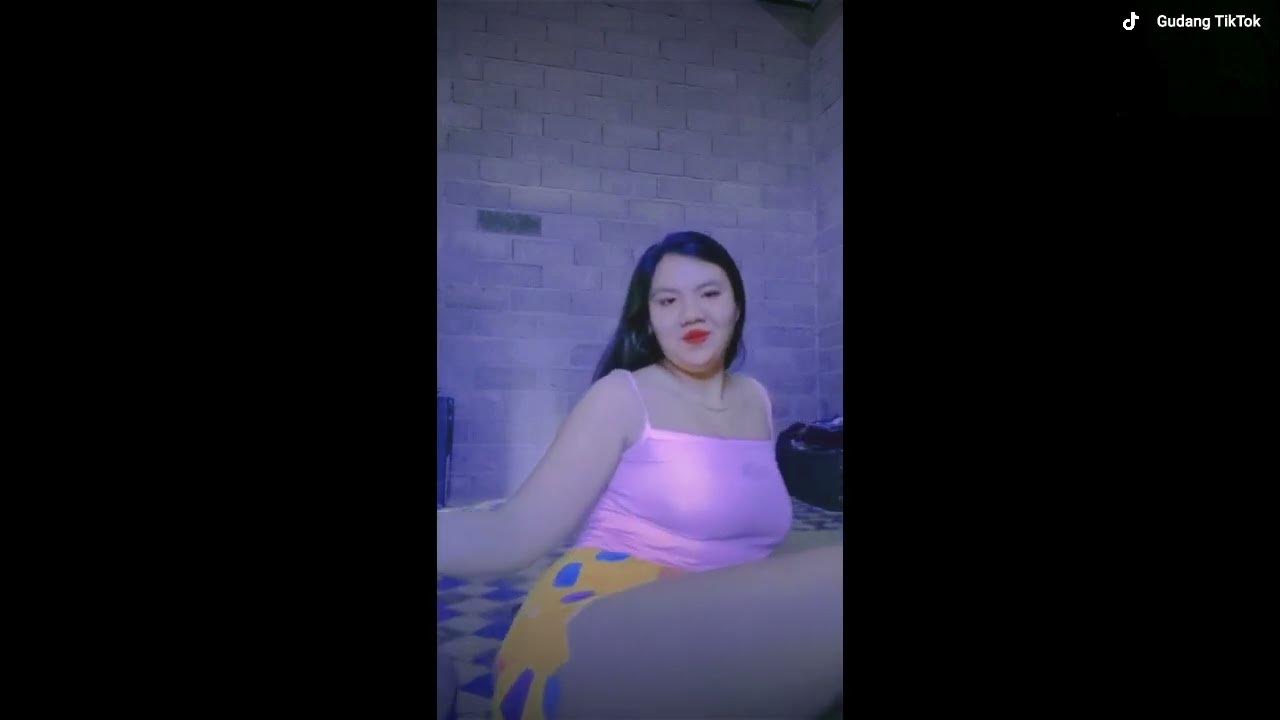 Kumpulan Tik Tok Tante Dengan Toket Dan Bokong Gede Banget Goyang Sampai Bawah Part 4 Youtube
