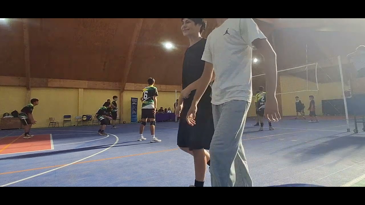 Avocu vs Armoni - YouTube