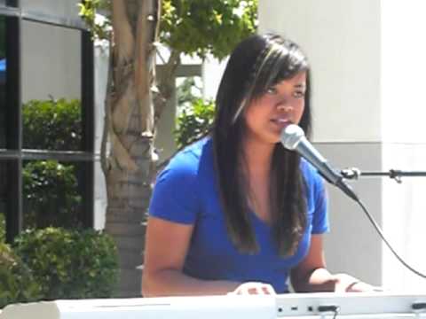 Melissa Lucas Performing Her Original song "Anymore" at CSUB IDOL - YouTube