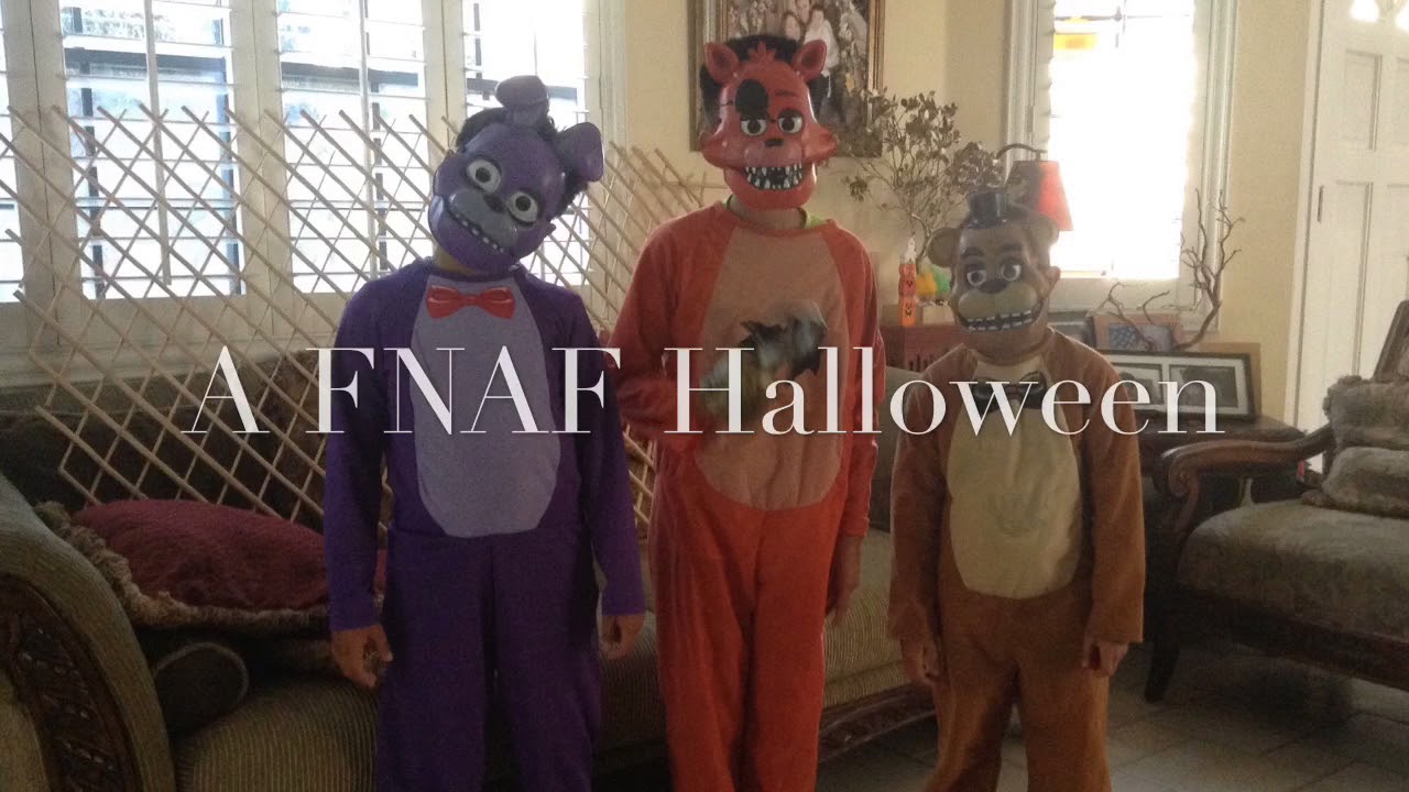 A FNAF Halloween - YouTube