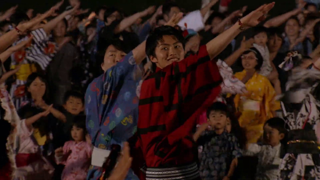 キュータマ音頭! Kyutama Ondou dancing - Kyuranger ED - YouTube