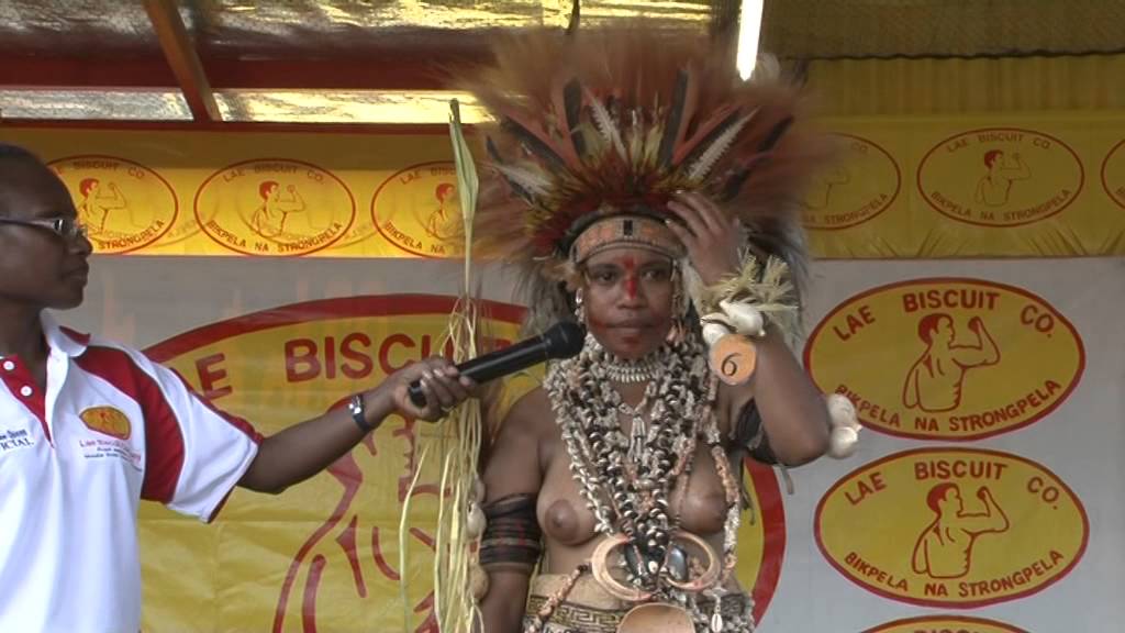 Queen & Pikinini Contests at Morobe Show 2013 - YouTube