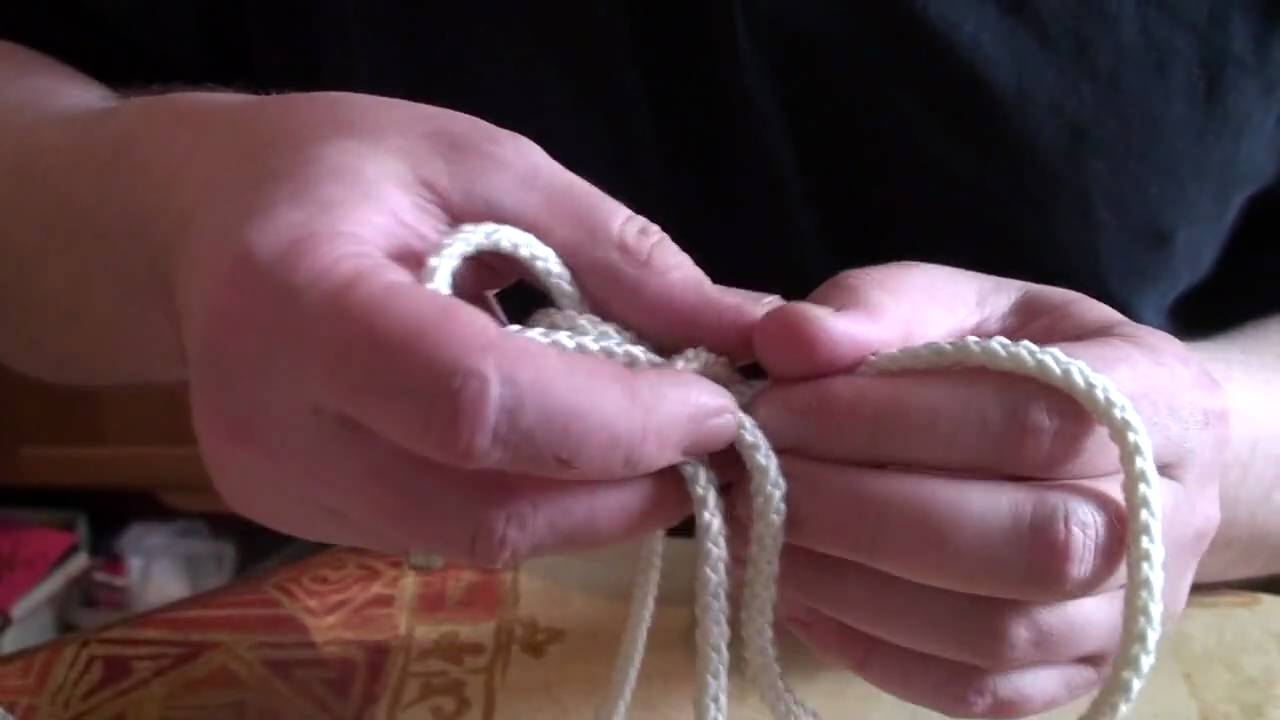 A Square Loop Sinnet - YouTube