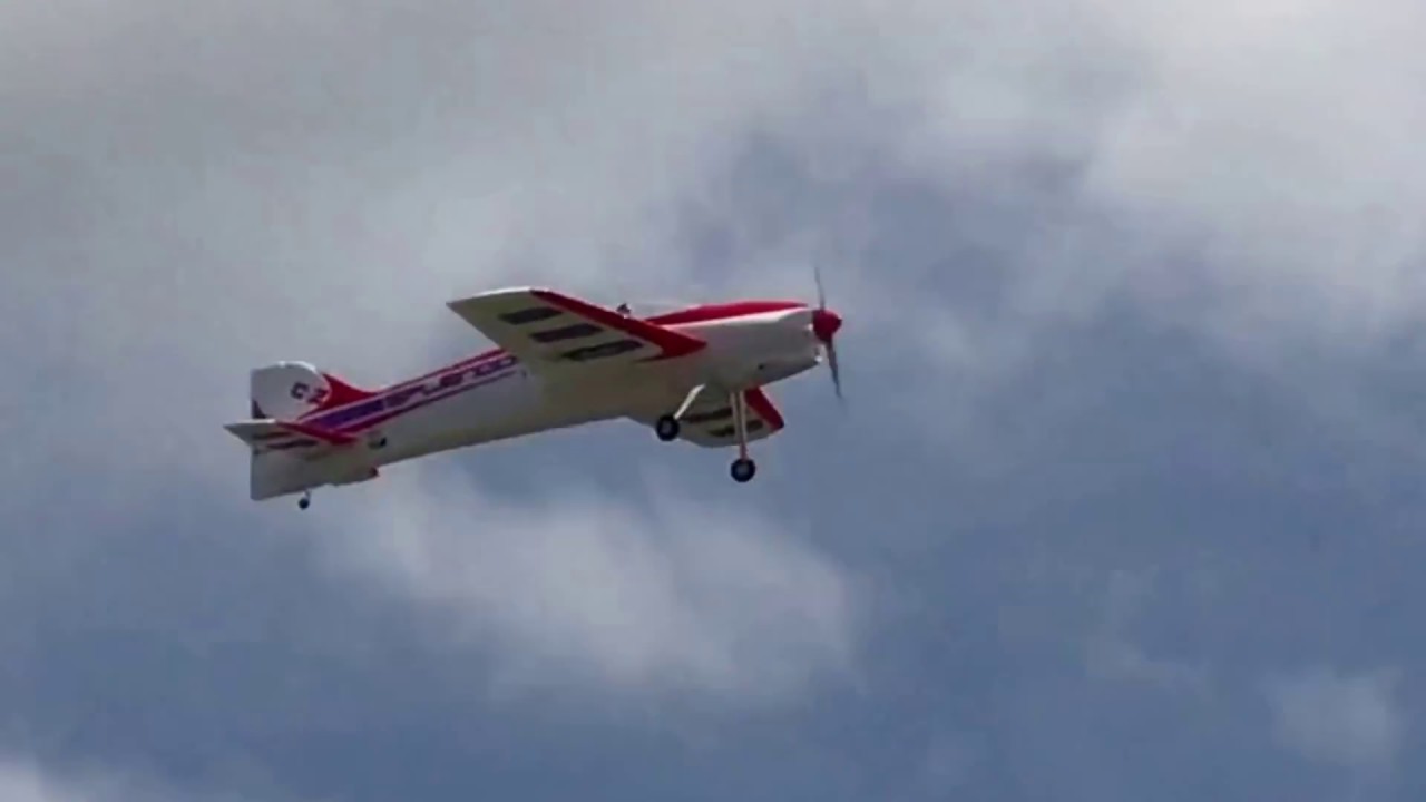 E-Flite Carbon-Z Splendor - Second Flight - YouTube