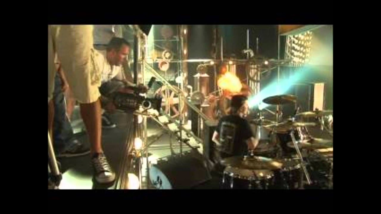 Phil Rudd AC/DC - YouTube