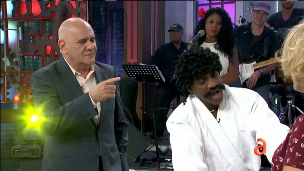 Humor en TN3 - América TeVé - YouTube