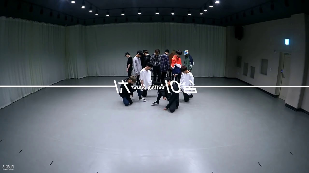Seventeen (세븐틴) - Getting Closer Dance Practice Mirror - YouTube