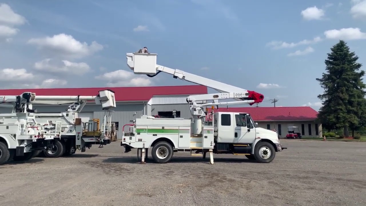 55′ ALTEC HYBRID TA50 ON A 2011 INTERNATIONAL 4300 EXTENDED CAB CHASSIS ...