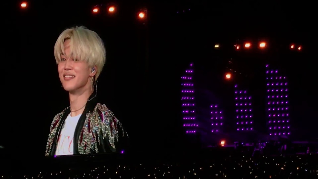 190406 BTS - DNA [BTS world tour Love Yourself concert in Bangkok ...